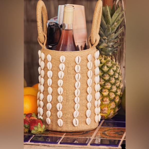 Lulus | Bags | Shell Me About It Beige Woven Shell Tote Bag | Poshmark